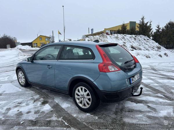 Zils Volvo C30 2007 Tauragė, ar dzinēja tilpumu 1.60 L un nobraukumu 310 tūkst. km par 2000 €, foto 6 vietnē AUTOMOTO.COM.LV