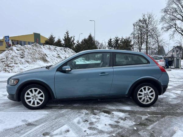 Zils Volvo C30 2007 Tauragė, ar dzinēja tilpumu 1.60 L un nobraukumu 310 tūkst. km par 2000 €, foto 7 vietnē AUTOMOTO.COM.LV