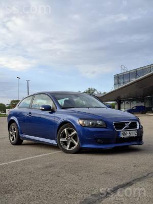 Zils Volvo C30 2007 Rīga, ar dzinēja tilpumu 2.00 L un nobraukumu 342 tūkst. km par 2300 €, foto 4 vietnē AUTOMOTO.COM.LV