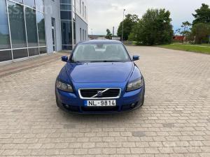 Zils Volvo C30 2007 Cēsis, ar dzinēja tilpumu 2.00 L un nobraukumu 338 tūkst. km par 2900 €, foto 3 vietnē AUTOMOTO.COM.LV