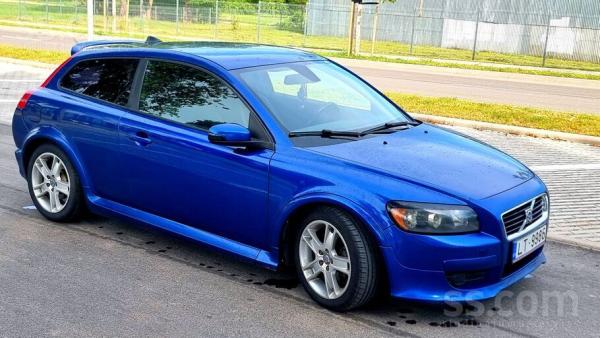 Zils Volvo C30 2007 Cēsis, ar dzinēja tilpumu 2.00 L un nobraukumu 342 tūkst. km par 2300 €, foto 3 vietnē AUTOMOTO.COM.LV
