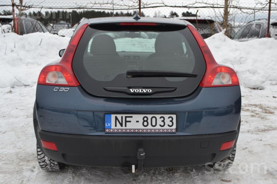 Zils Volvo C30 2008 Rīga, ar dzinēja tilpumu 1.60 L un nobraukumu 303 tūkst. km par 2390 €, foto 5 vietnē AUTOMOTO.COM.LV