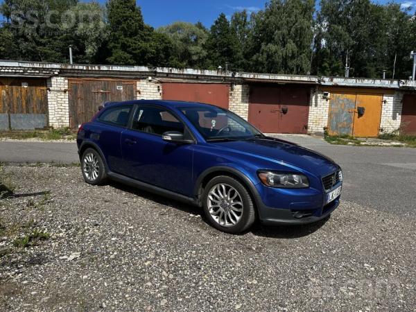 Zils Volvo C30 2009 Rīga, ar dzinēja tilpumu 1.60 L un nobraukumu 276 tūkst. km par 2400 €, foto 7 vietnē AUTOMOTO.COM.LV