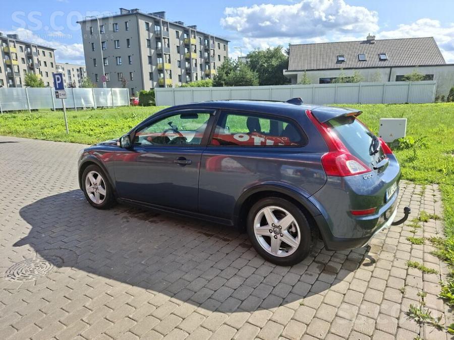 Zils Volvo C30 2010 Ogre, ar dzinēja tilpumu 1.60 L un nobraukumu 357 tūkst. km par 2900 €, foto 5 vietnē AUTOMOTO.COM.LV