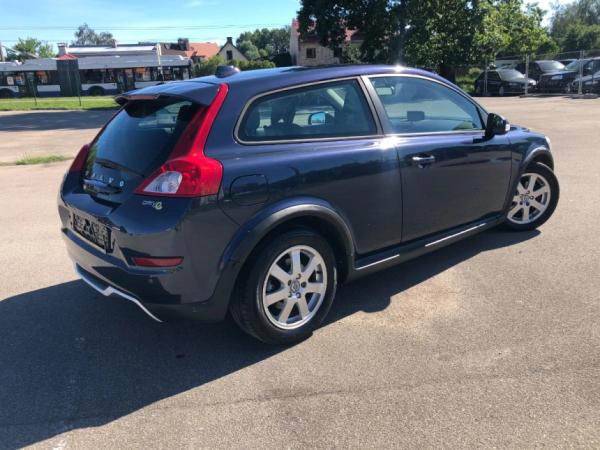 Zils Volvo C30 2011 Rīga, ar dzinēja tilpumu 1.60 L un nobraukumu 214 tūkst. km par 5950 €, foto 4 vietnē AUTOMOTO.COM.LV