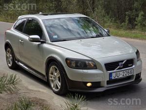 Brūns Volvo C30 2007 Rīga, ar dzinēja tilpumu 2.40 L un nobraukumu 318 tūkst. km par 2400 €, foto 7 vietnē AUTOMOTO.COM.LV
