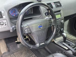 Brūns Volvo C30 2007 Rīga, ar dzinēja tilpumu 2.40 L un nobraukumu 318 tūkst. km par 2400 €, foto 8 vietnē AUTOMOTO.COM.LV