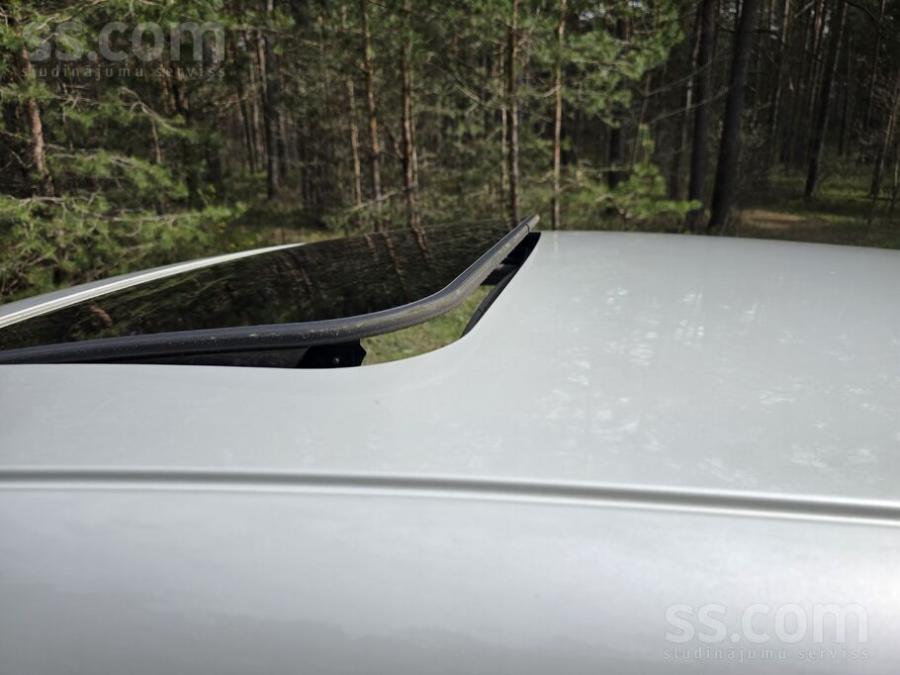 Brūns Volvo C30 2007 Rīga, ar dzinēja tilpumu 2.40 L un nobraukumu 318 tūkst. km par 2400 €, foto 11 vietnē AUTOMOTO.COM.LV