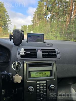 Brūns Volvo C30 2007 Rīga, ar dzinēja tilpumu 2.40 L un nobraukumu 318 tūkst. km par 2400 €, foto 14 vietnē AUTOMOTO.COM.LV