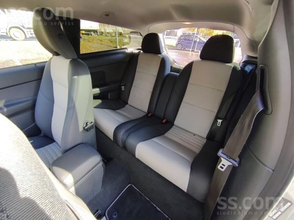 Brūns Volvo C30 2007 Rīga, ar dzinēja tilpumu 2.40 L un nobraukumu 319 tūkst. km par 3100 €, foto 9 vietnē AUTOMOTO.COM.LV