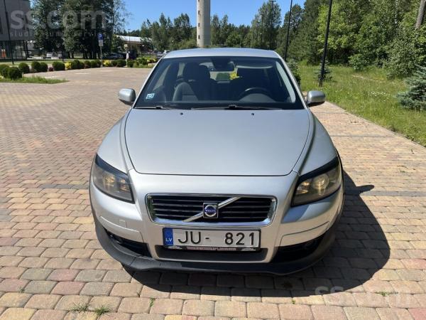 Volvo C30 2007 Rīga, ar dzinēja tilpumu 1.60 L un nobraukumu 166 tūkst. km par 2800 €, foto 1 vietnē AUTOMOTO.COM.LV