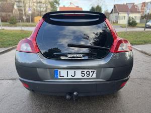 Volvo C30 2007 in Kaunas, with an engine capacity of 1.60 L and mileage of 235 thousand km for 1950 €, photo 7 on AUTOMOTO.COM.LV