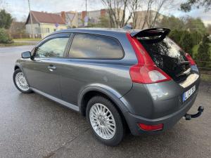 Volvo C30 2007 in Kaunas, with an engine capacity of 1.60 L and mileage of 235 thousand km for 1950 €, photo 8 on AUTOMOTO.COM.LV