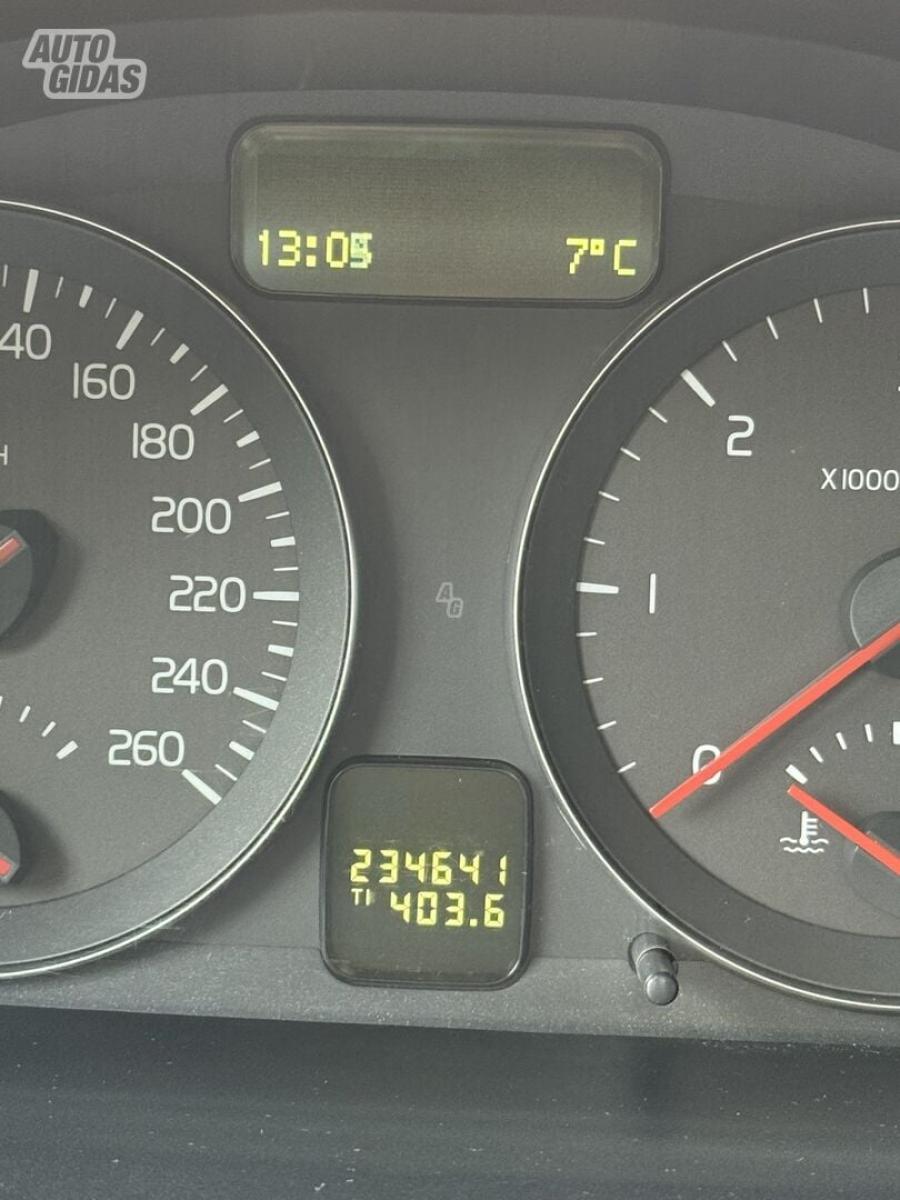 Volvo C30 2007 in Kaunas, with an engine capacity of 1.60 L and mileage of 235 thousand km for 1950 €, photo 24 on AUTOMOTO.COM.LV