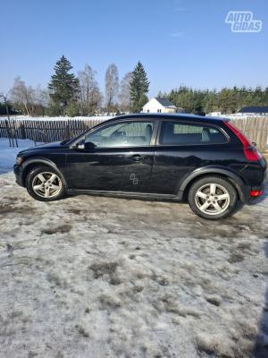 Volvo C30 2007 Elektrėnai, ar dzinēja tilpumu 2.00 L un nobraukumu 272 tūkst. km par 1490 €, foto 4 vietnē AUTOMOTO.COM.LV
