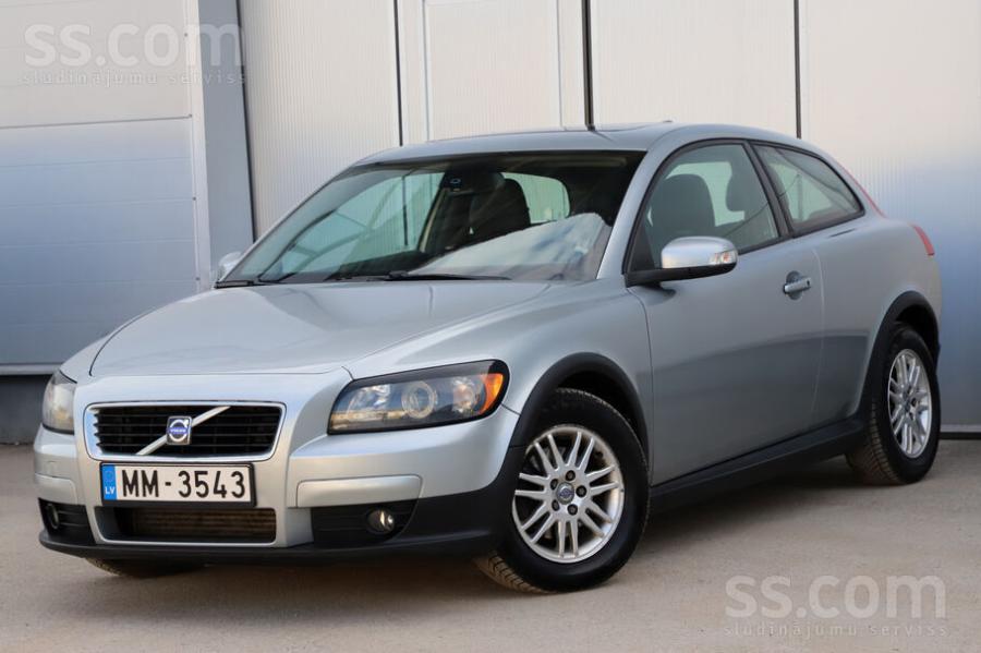 Вольво Ц30 2007 в Тукумс, объемом двигателя 1.60 л и пробегом 277 тыс. км за 2450 €, фото 4 на AUTOMOTO.COM.LV