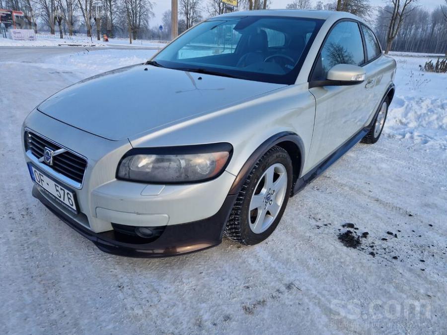 Вольво Ц30 2007 в Огре, объемом двигателя 2.00 л и пробегом 184 тыс. км за 3990 €, фото 1 на AUTOMOTO.COM.LV