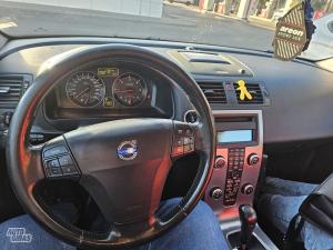 Volvo C30 2007 Viļņa, ar dzinēja tilpumu 2.40 L un nobraukumu 334 tūkst. km par 2800 €, foto 13 vietnē AUTOMOTO.COM.LV