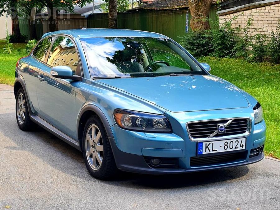 Вольво Ц30 2007 в Рига, объемом двигателя 2.40 л и пробегом 271 тыс. км за 3400 €, фото 1 на AUTOMOTO.COM.LV