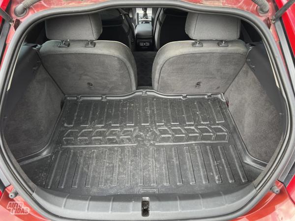 Volvo C30 2007 Klaipėda, ar dzinēja tilpumu 2.00 L un nobraukumu 400 tūkst. km par 1750 €, foto 6 vietnē AUTOMOTO.COM.LV