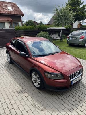 Volvo C30 2007 Klaipėda, ar dzinēja tilpumu 2.00 L un nobraukumu 400 tūkst. km par 2500 €, foto 9 vietnē AUTOMOTO.COM.LV