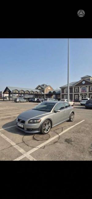 Volvo C30 2007 in Kaunas, with an engine capacity of 1.56 L and mileage of 340 thousand km for 2000 €, photo  on AUTOMOTO.COM.LV