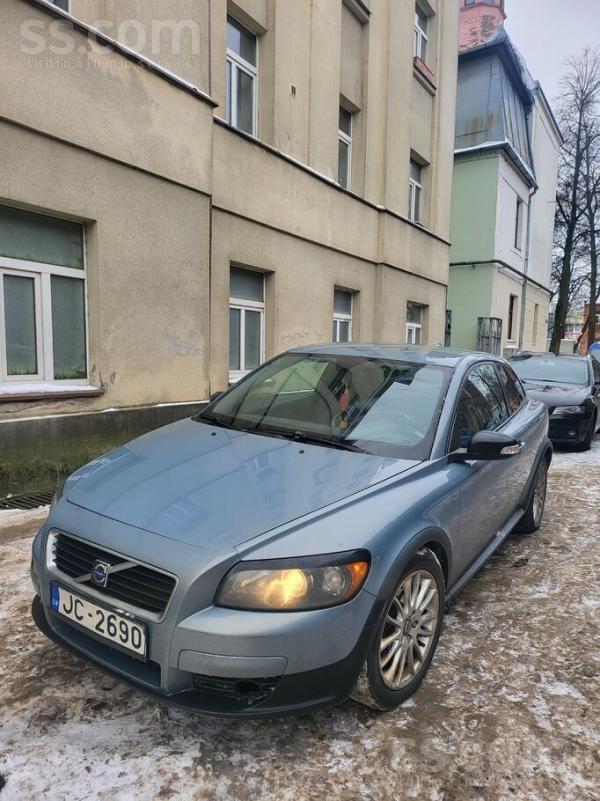 Volvo C30 2008 Rīga, ar dzinēja tilpumu 1.60 L un nobraukumu 376 tūkst. km par 1950 €, foto 1 vietnē AUTOMOTO.COM.LV