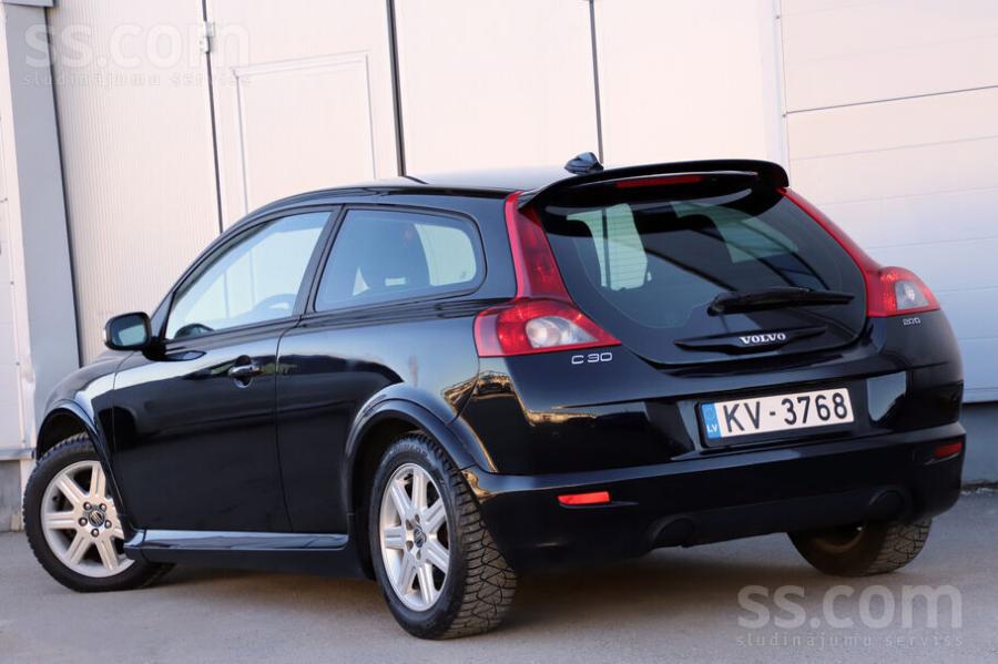 Вольво Ц30 2008 в Тукумс, объемом двигателя 2.00 л и пробегом 327 тыс. км за 3450 €, фото 6 на AUTOMOTO.COM.LV