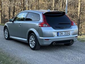 Volvo C30 2008 in Talsi, with an engine capacity of 2.40 L and mileage of 241 thousand km for 4770 €, photo 3 on AUTOMOTO.COM.LV