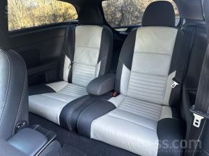 Volvo C30 2008 in Talsi, with an engine capacity of 2.40 L and mileage of 241 thousand km for 4770 €, photo 12 on AUTOMOTO.COM.LV
