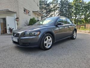 Volvo C30 2008 Ariogala, ar dzinēja tilpumu 2.00 L un nobraukumu 315 tūkst. km par 2350 €, foto  vietnē AUTOMOTO.COM.LV