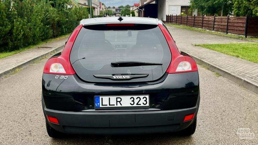 Volvo C30 2008 Šilutė, ar dzinēja tilpumu 1.60 L un nobraukumu 348 tūkst. km par 1350 €, foto 9 vietnē AUTOMOTO.COM.LV