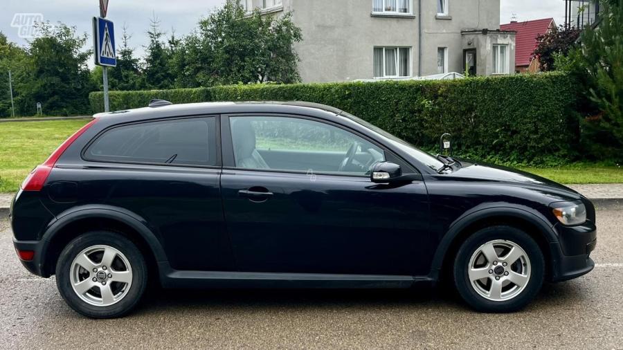 Volvo C30 2008 Šilutė, ar dzinēja tilpumu 1.60 L un nobraukumu 348 tūkst. km par 1350 €, foto 11 vietnē AUTOMOTO.COM.LV