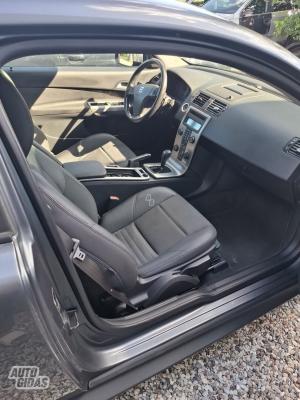 Volvo C30 2008 in Ariogala, with an engine capacity of 2.00 L and mileage of 310 thousand km for 2000 €, photo 3 on AUTOMOTO.COM.LV