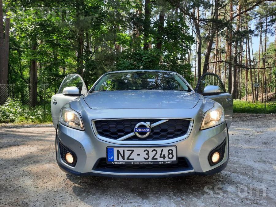 Volvo C30 2010 in Riga, with an engine capacity of 1.60 L and mileage of 215 thousand km for 3450 €, photo 1 on AUTOMOTO.COM.LV