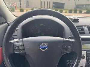 Volvo C30 2010 in Riga, with an engine capacity of 1.60 L and mileage of 326 thousand km for 3000 €, photo 10 on AUTOMOTO.COM.LV