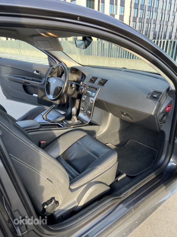 Volvo C30 2010 in Tallinn, with an engine capacity of 1.60 L and mileage of 299 thousand km for 3999 €, photo 9 on AUTOMOTO.COM.LV