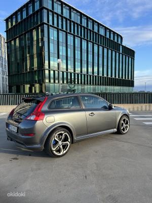 Volvo C30 2010 Tallina, ar dzinēja tilpumu 1.60 L un nobraukumu 299 tūkst. km par 3999 €, foto 15 vietnē AUTOMOTO.COM.LV