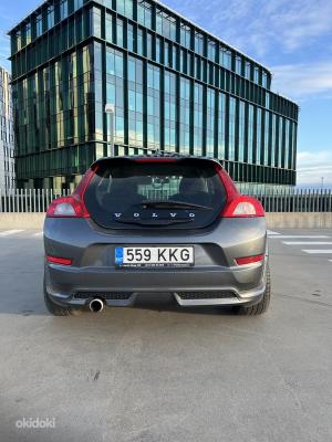 Volvo C30 2010 Tallina, ar dzinēja tilpumu 1.60 L un nobraukumu 299 tūkst. km par 3999 €, foto 18 vietnē AUTOMOTO.COM.LV