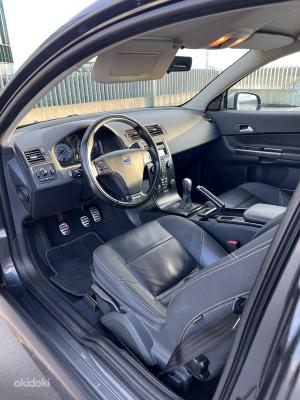 Volvo C30 2010 Tallina, ar dzinēja tilpumu 1.60 L un nobraukumu 299 tūkst. km par 3999 €, foto 19 vietnē AUTOMOTO.COM.LV