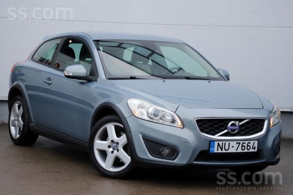Volvo C30 2011 in Tukums, with an engine capacity of 2.00 L and mileage of 292 thousand km for 4500 €, photo 2 on AUTOMOTO.COM.LV
