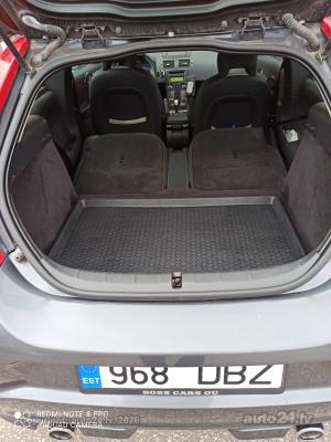 Volvo C30 2012 Tallina, ar dzinēja tilpumu 2.00 L un nobraukumu 221 tūkst. km par 6300 €, foto 11 vietnē AUTOMOTO.COM.LV