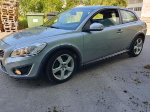 Volvo C30 2013 in Siauliai, with an engine capacity of 1.60 L and mileage of 270 thousand km for 3400 €, photo 13 on AUTOMOTO.COM.LV