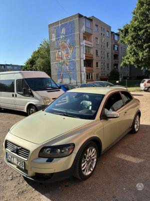 Zaļš Volvo C30 2007 Kauņa, ar dzinēja tilpumu 2.00 L un nobraukumu 233 tūkst. km par 1500 €, foto 7 vietnē AUTOMOTO.COM.LV