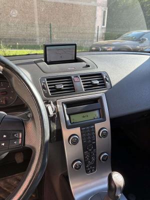 Zaļš Volvo C30 2007 Kauņa, ar dzinēja tilpumu 2.00 L un nobraukumu 233 tūkst. km par 1500 €, foto 10 vietnē AUTOMOTO.COM.LV