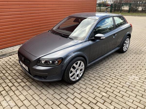 Pelēks Volvo C30 2007 Kauņa, ar dzinēja tilpumu 1.60 L un nobraukumu 248 tūkst. km par 2000 €, foto 6 vietnē AUTOMOTO.COM.LV
