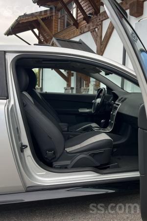 Pelēks Volvo C30 2007 Rīga, ar dzinēja tilpumu 2.40 L un nobraukumu 290 tūkst. km par 3950 €, foto 15 vietnē AUTOMOTO.COM.LV