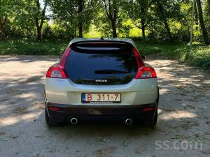 Pelēks Volvo C30 2007 Rīga, ar dzinēja tilpumu 2.40 L un nobraukumu 0 tūkst. km par 3599 €, foto 5 vietnē AUTOMOTO.COM.LV