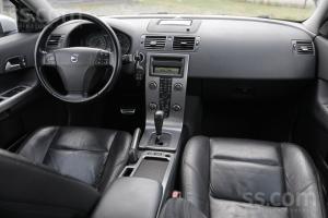 Grey Volvo C30 2007 in Riga, with an engine capacity of 2.40 L and mileage of 298 thousand km for 4690 €, photo 7 on AUTOMOTO.COM.LV