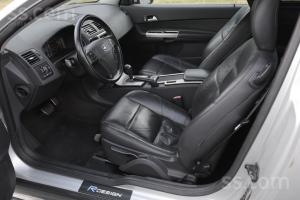Grey Volvo C30 2007 in Riga, with an engine capacity of 2.40 L and mileage of 298 thousand km for 4690 €, photo 8 on AUTOMOTO.COM.LV